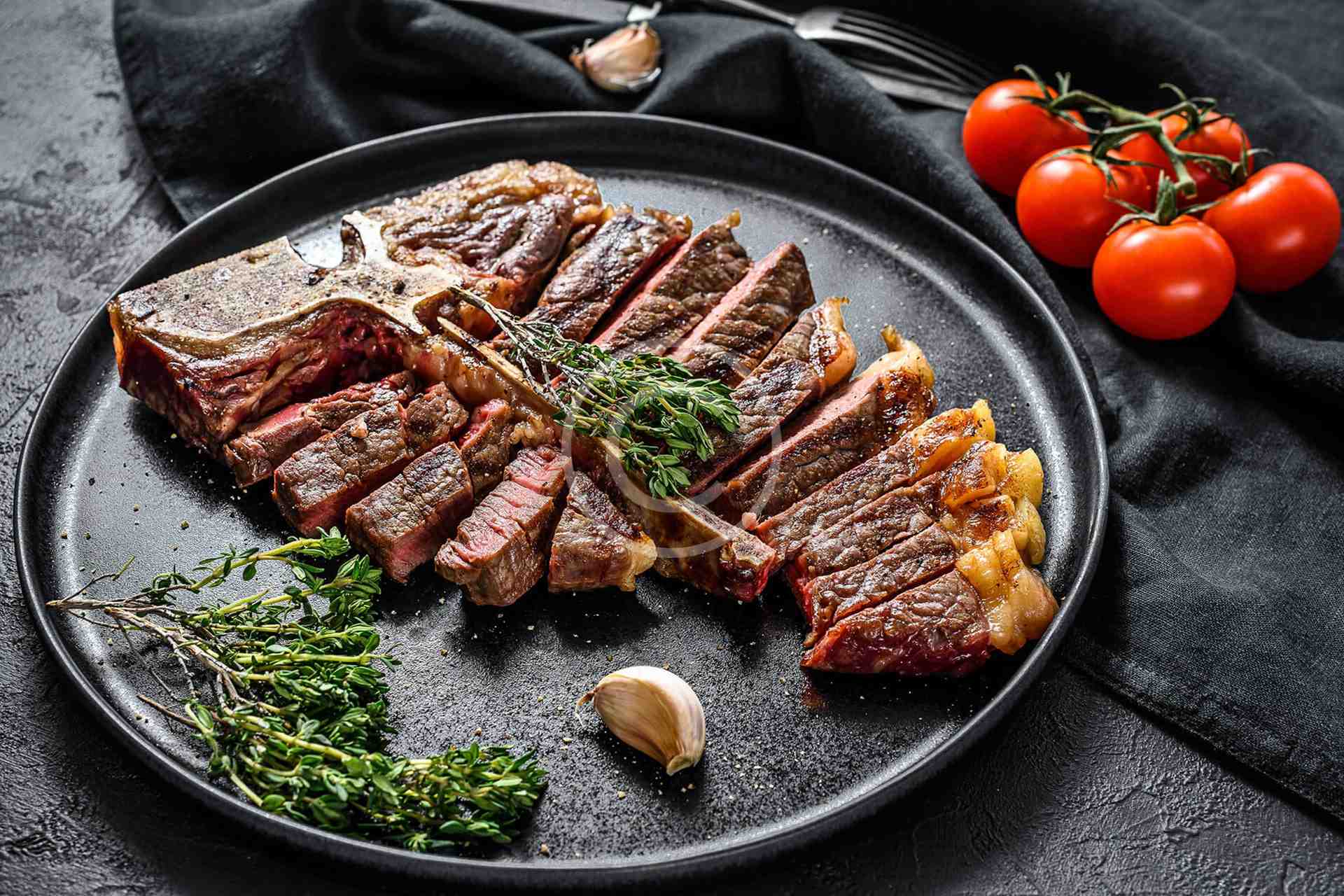 Why Our Restaurant is the Best Place for Meat Lovers – Gregorys Pizza